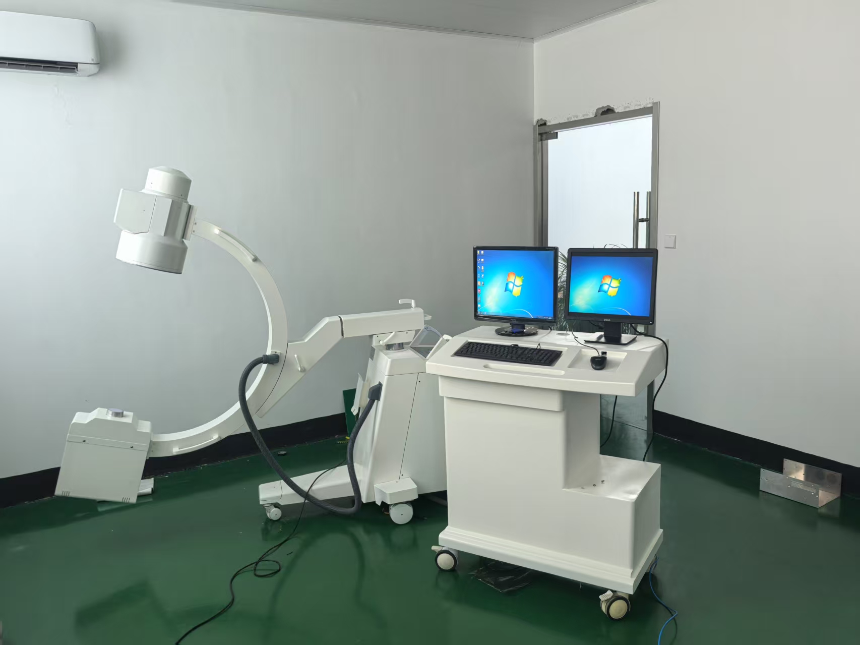 Flat Table Digital X-ray Radiography System - 233 Medical